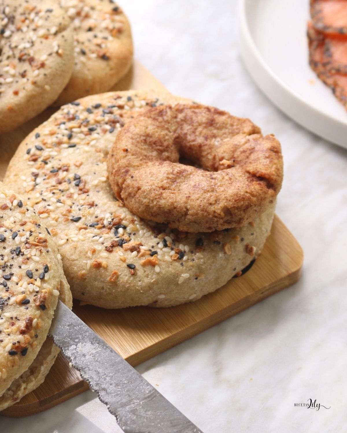 Pan bagel con dos ingredientes - Recetas Lily