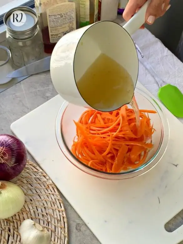 Zanahorias encurtidas en vinagre - [VIDEO] - Recetas Lily